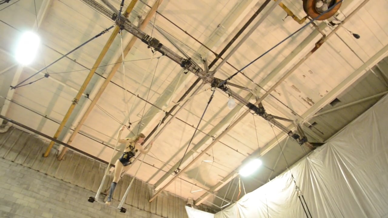 Anna Pillot - Trapeze Ballant on Vimeo