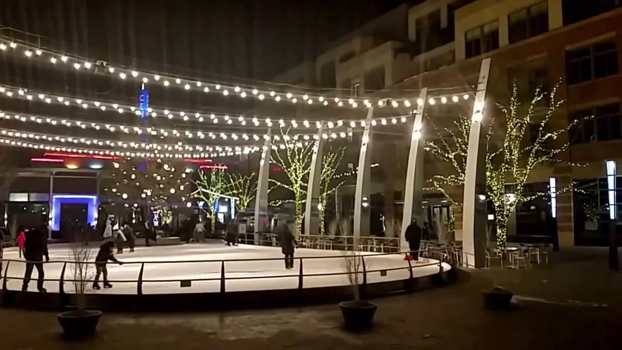 Ice Skating At Belmar Lakewood Colorado on Vimeo
