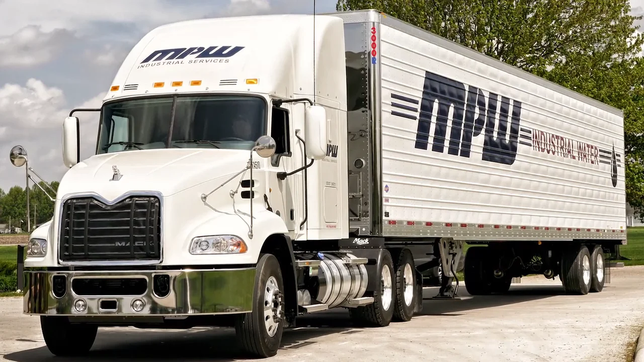 Deionization (DI) Trailer Timelapse Build on Vimeo