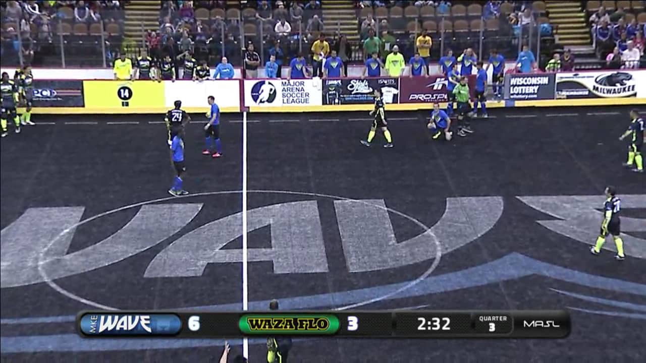 #28 111415 MILvDET 2-foot tackle on Vimeo