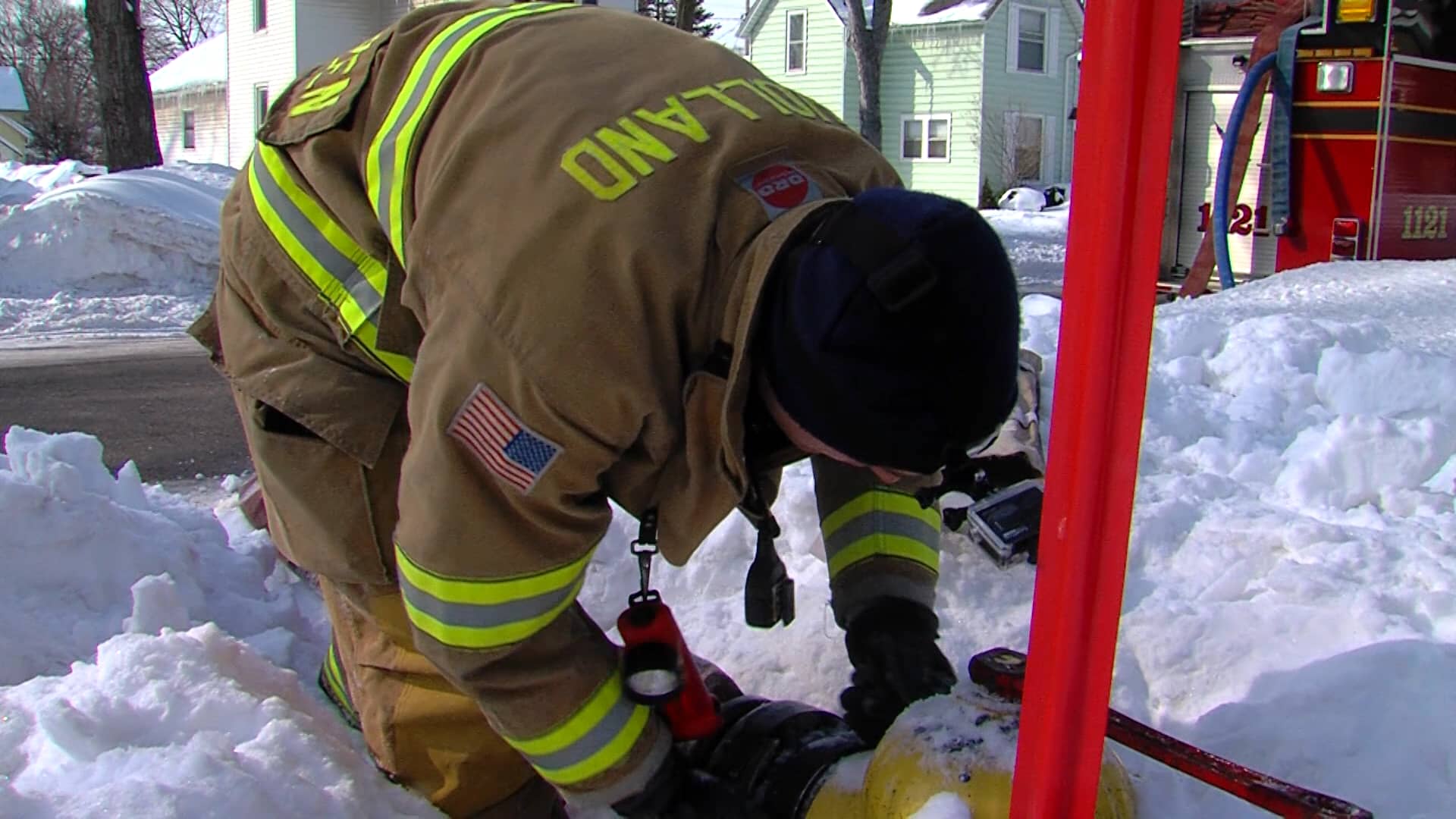 Shoveling Out Fire Hydrants. on Vimeo