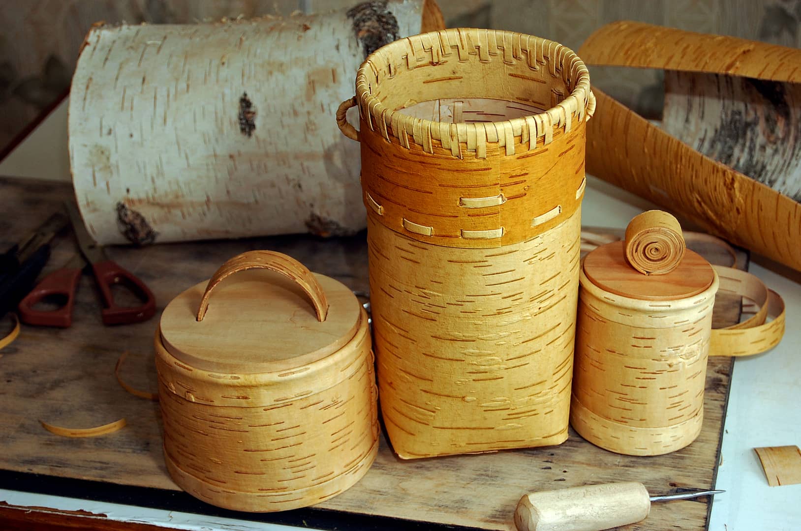 Кузовок для ягод из бересты / box for berries birch bark on Vimeo