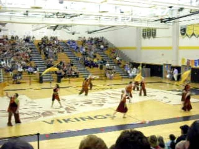 EnGuard Winterguard at 2008 Championship on Vimeo