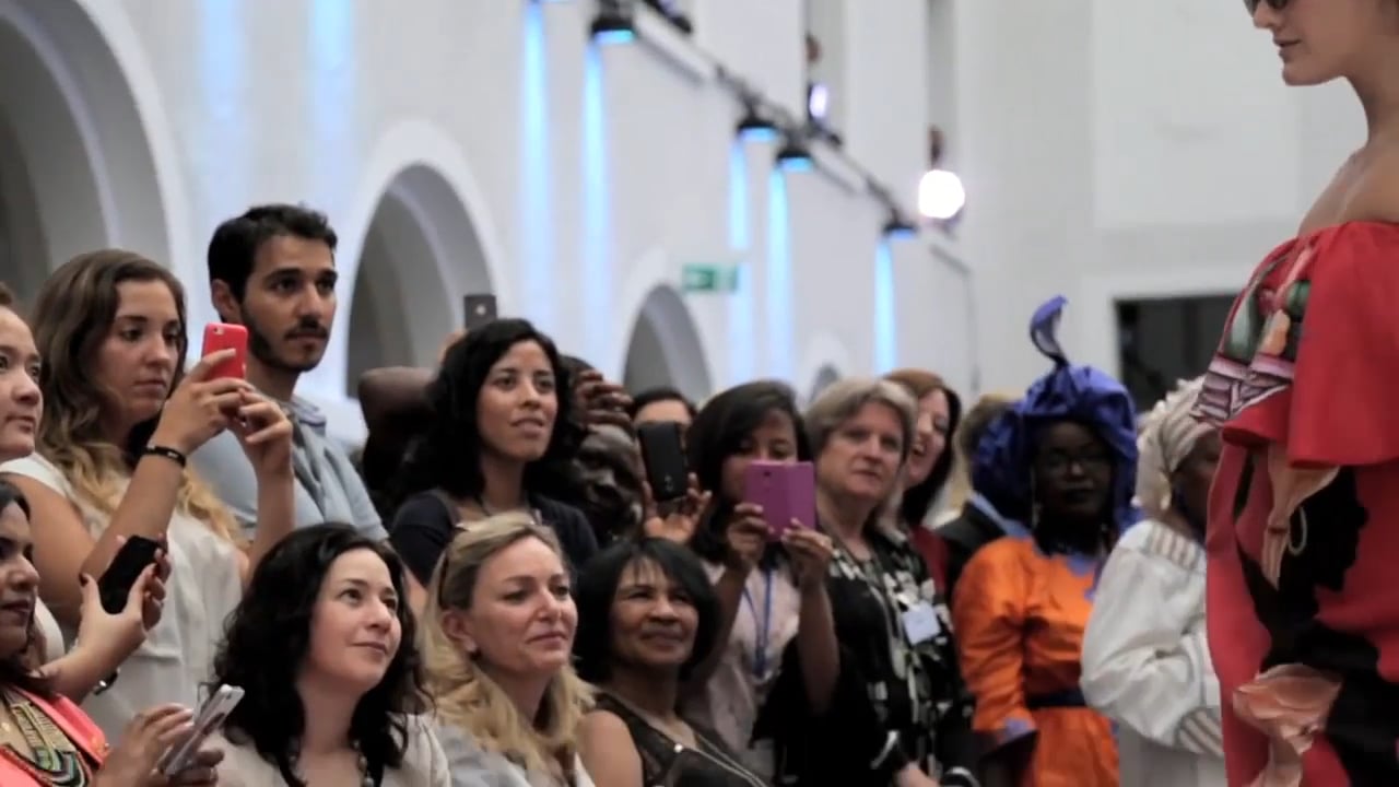Fashwell - We make social shoppable! on Vimeo