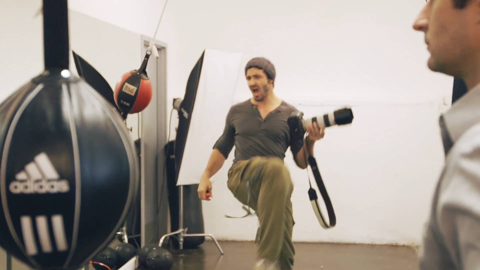 CONTACT Photo Session with Jerald Bezener @PowerofCONTACT on Vimeo