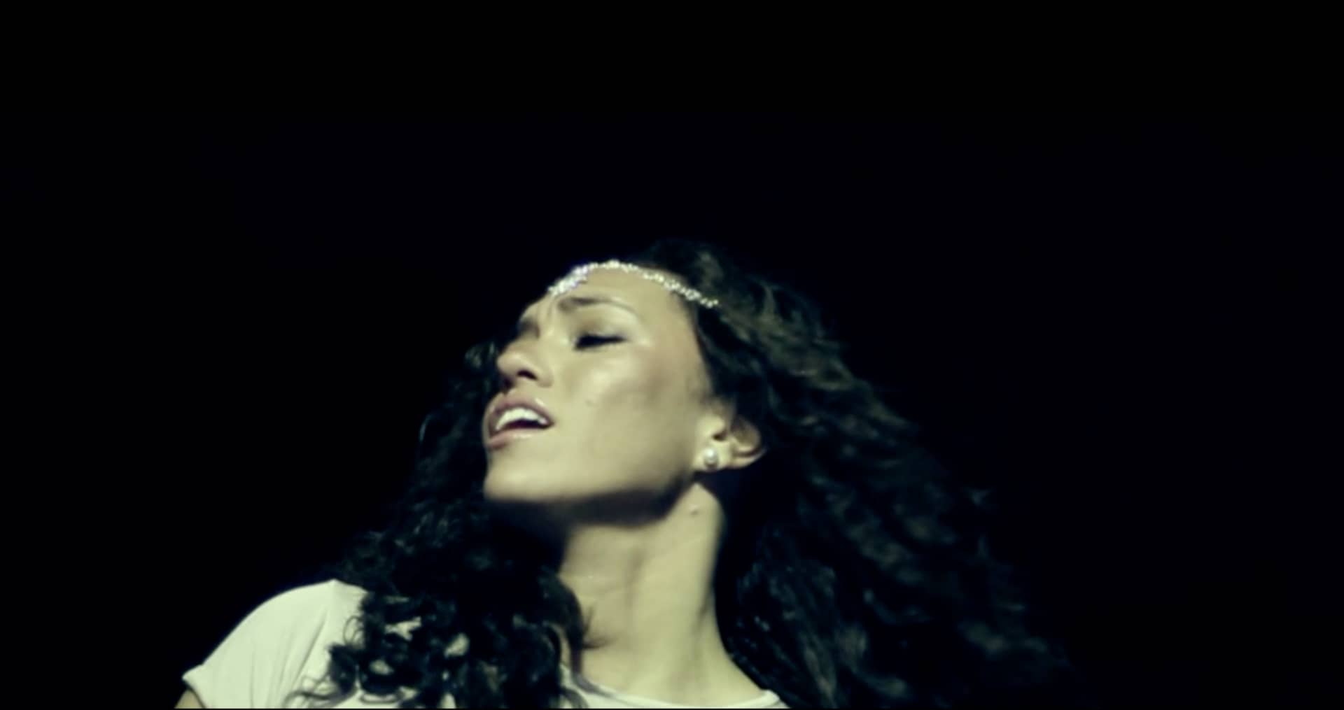 Grace Gibson - BANG BANG on Vimeo