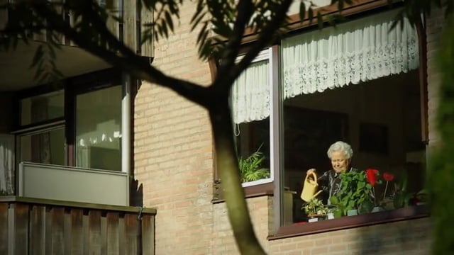 Kent u mevrouw Van den Berg? on Vimeo