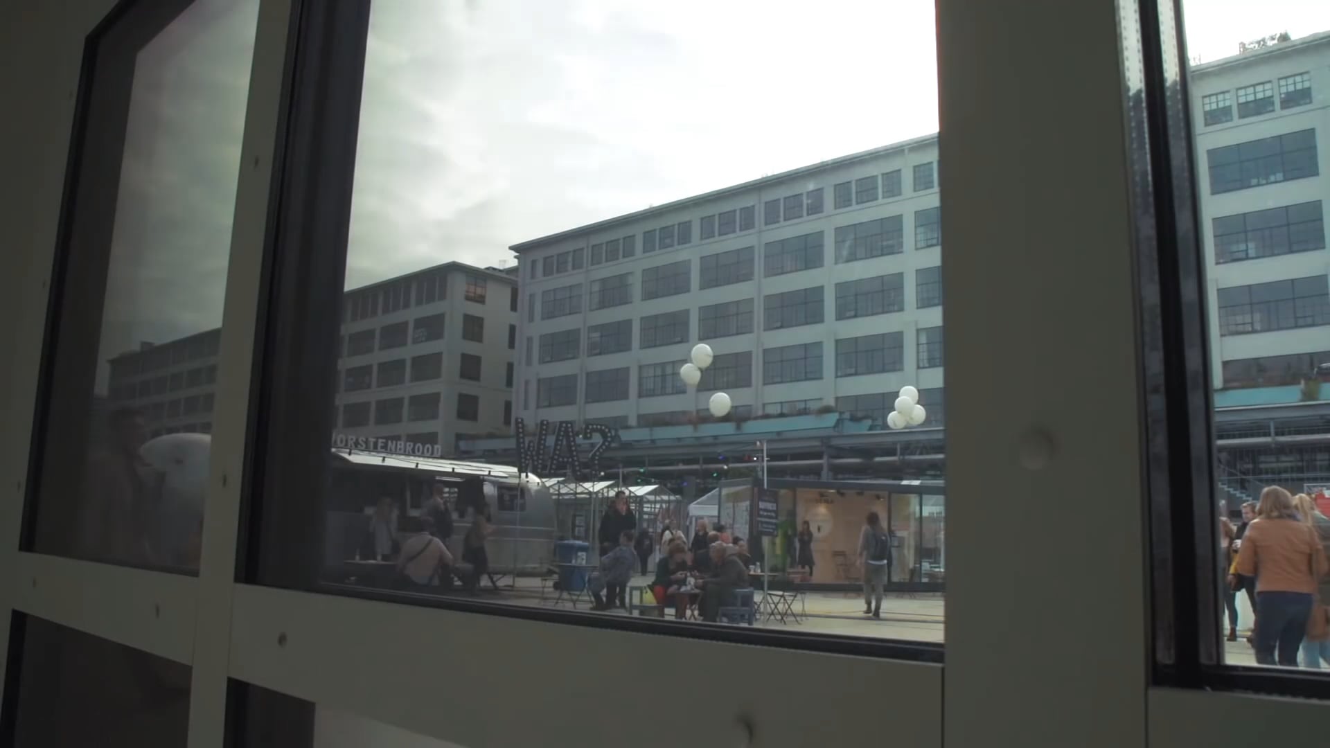 Eye Door by ROMBOUT Frieling lab + Merck on Vimeo