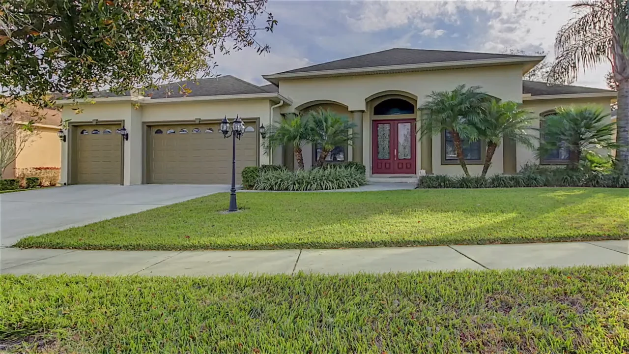 720 Citrus Wood Lane - Valrico - Florida - 33596 - MLS on Vimeo