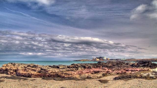 Cemlyn Bay - HDR Timelapse on Vimeo