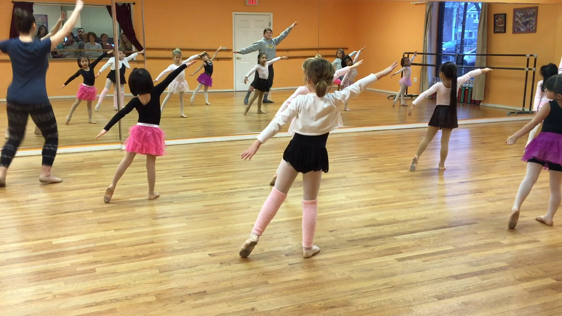 Natalie dancing on Vimeo