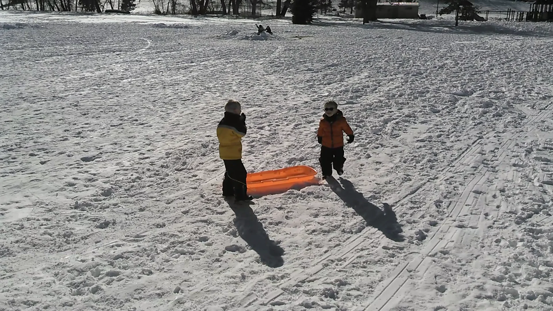 Joe and Kellen sledding on Vimeo