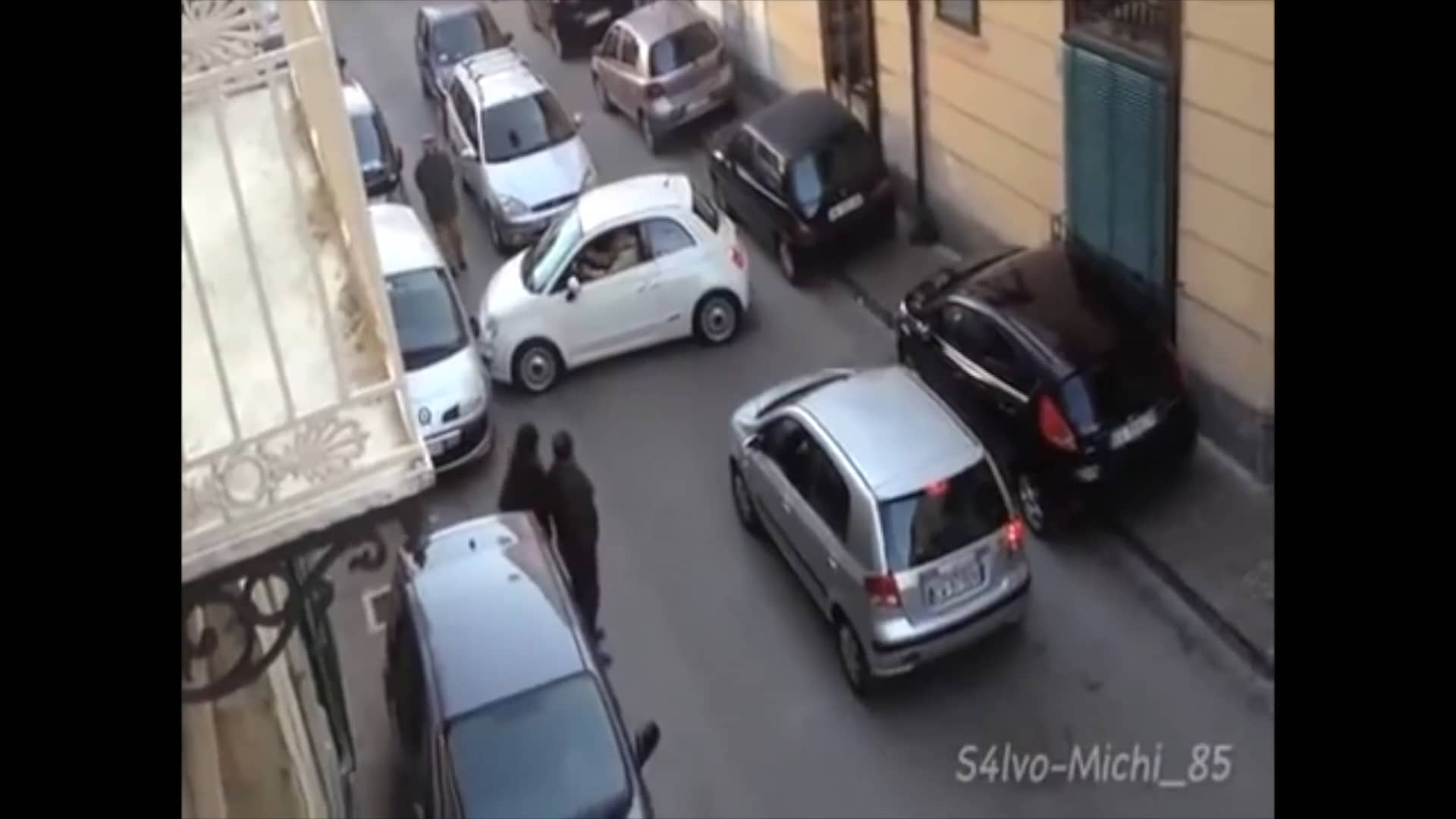 Naples Traffic Jam on Vimeo