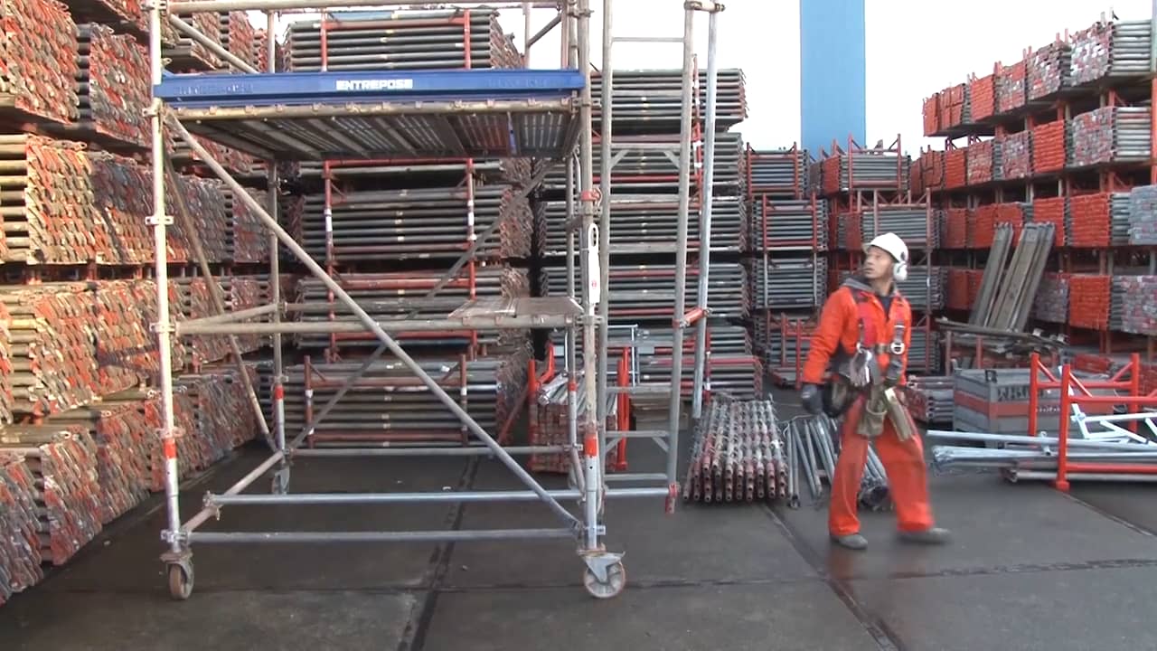 Verrijdbare vrijstaande stalen systeemsteiger on Vimeo