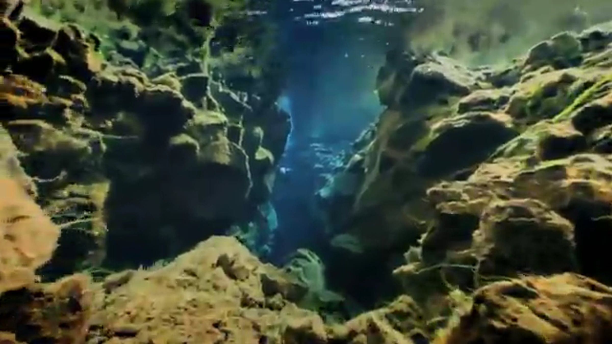 National Geographic Plate Tectonics - Explains Plate Boundaries