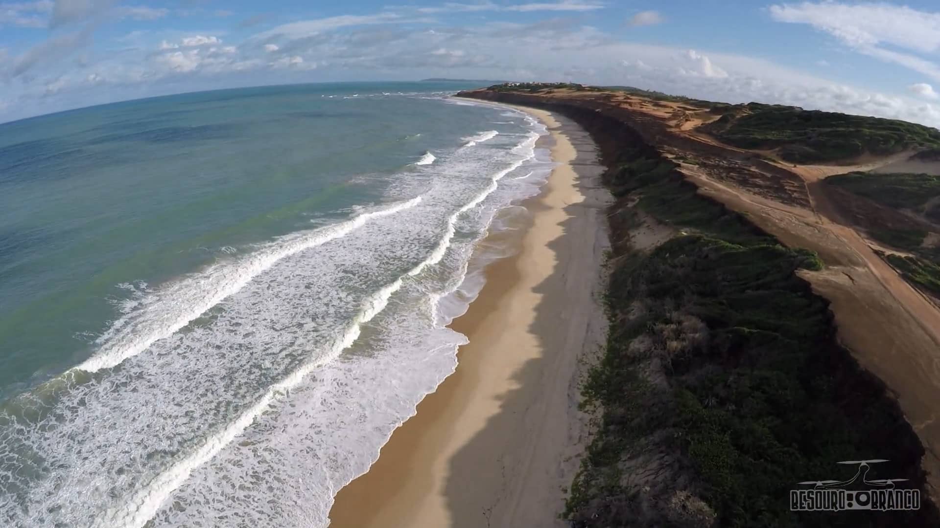 Praia de Sibaúma :: Tibau do Sul : RN :: Brasil on Vimeo