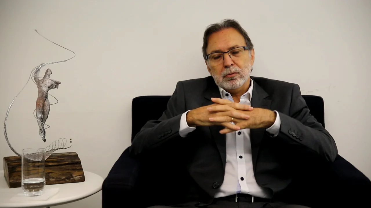 fgvinsights - Prof. Jean - Questão 05 on Vimeo