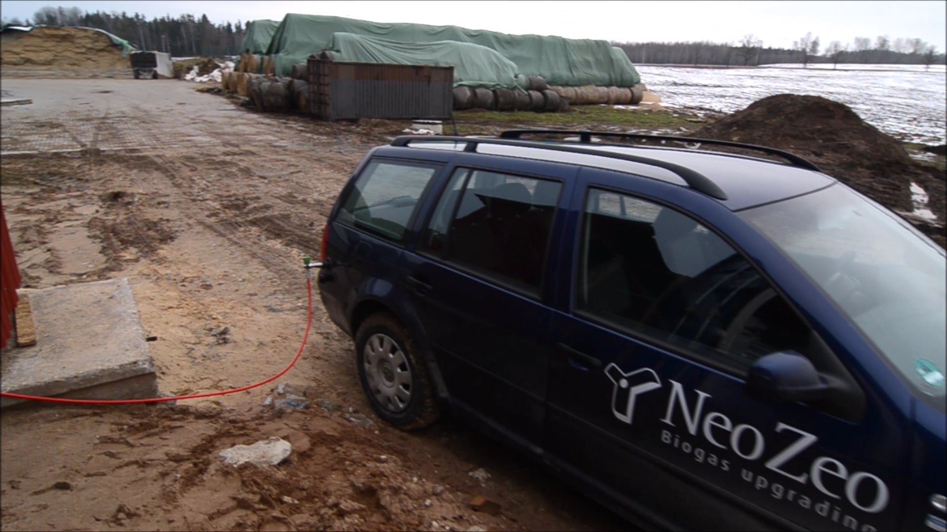 Fuelling of biogas CNG/CBG car with biomethane - renewable fuel ...