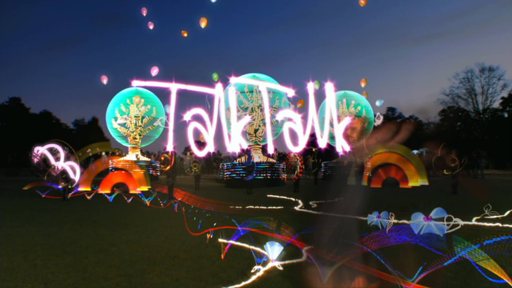 LICHTFAKTOR - Talk Talk Brighter - Light Painting Commercial by Noah ...