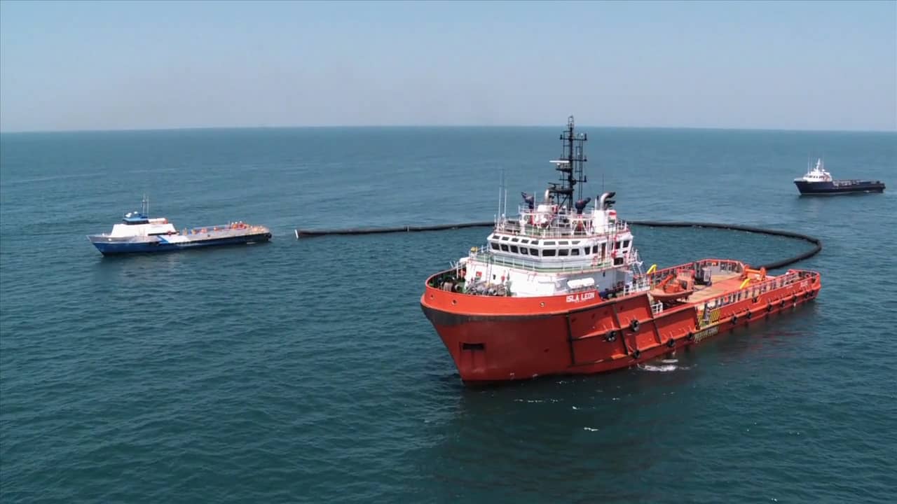 Oil Montage on Vimeo