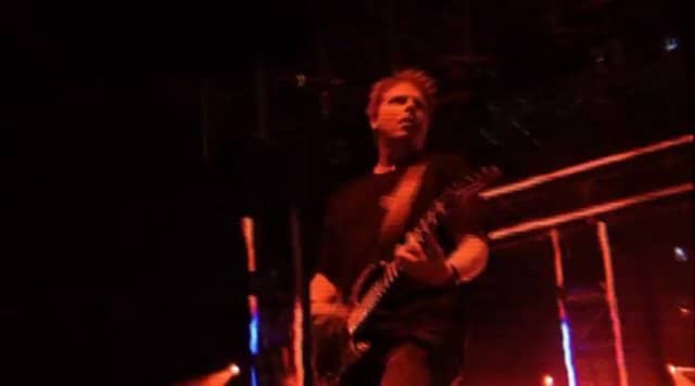 The Offspring - Hammerhead - Live/Studio on Vimeo