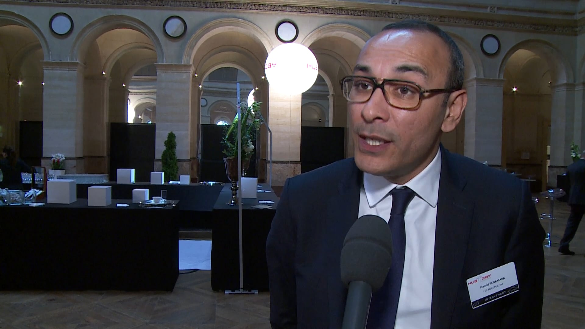 Hamid Benamara, Directeur Général de LesFurets.com on Vimeo