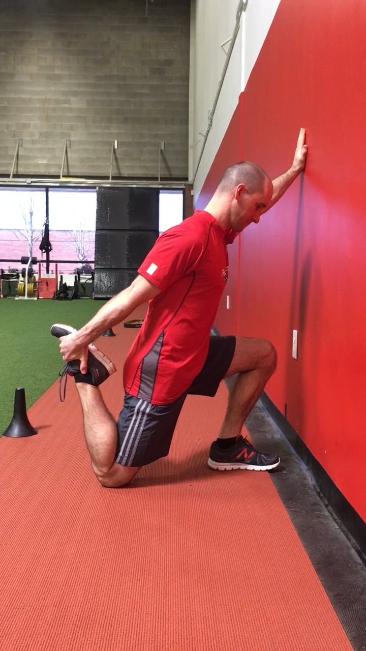 Half Kneeling Quad/Hip Flexor Stretch on Vimeo