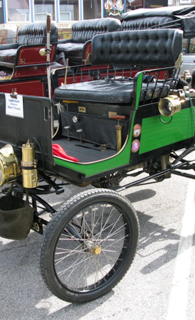 1899 Locomobile Steam Car. on Vimeo