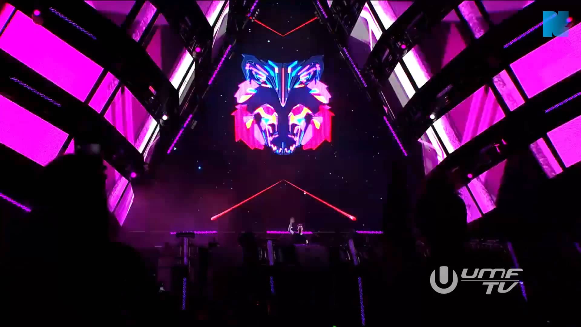 ULTRA MIAMI with HARDWELL - Run Wild on Vimeo