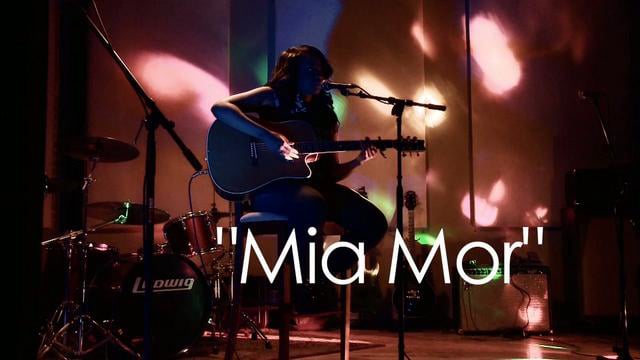 Anhayla - "Mia Mor" [Live Performance] on Vimeo