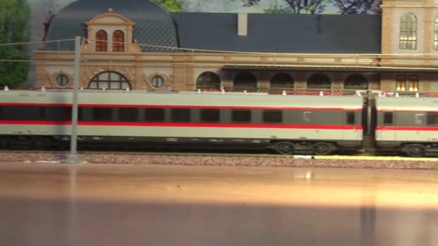 BR 403 006-1 (DB) on Vimeo