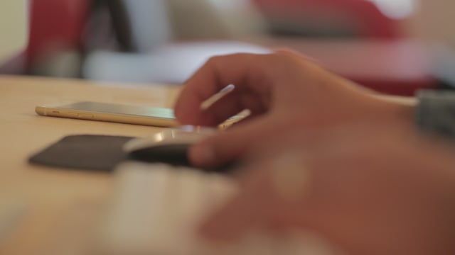 Iphone, Computer, Mouse Click. Free Stock Video - Pixabay