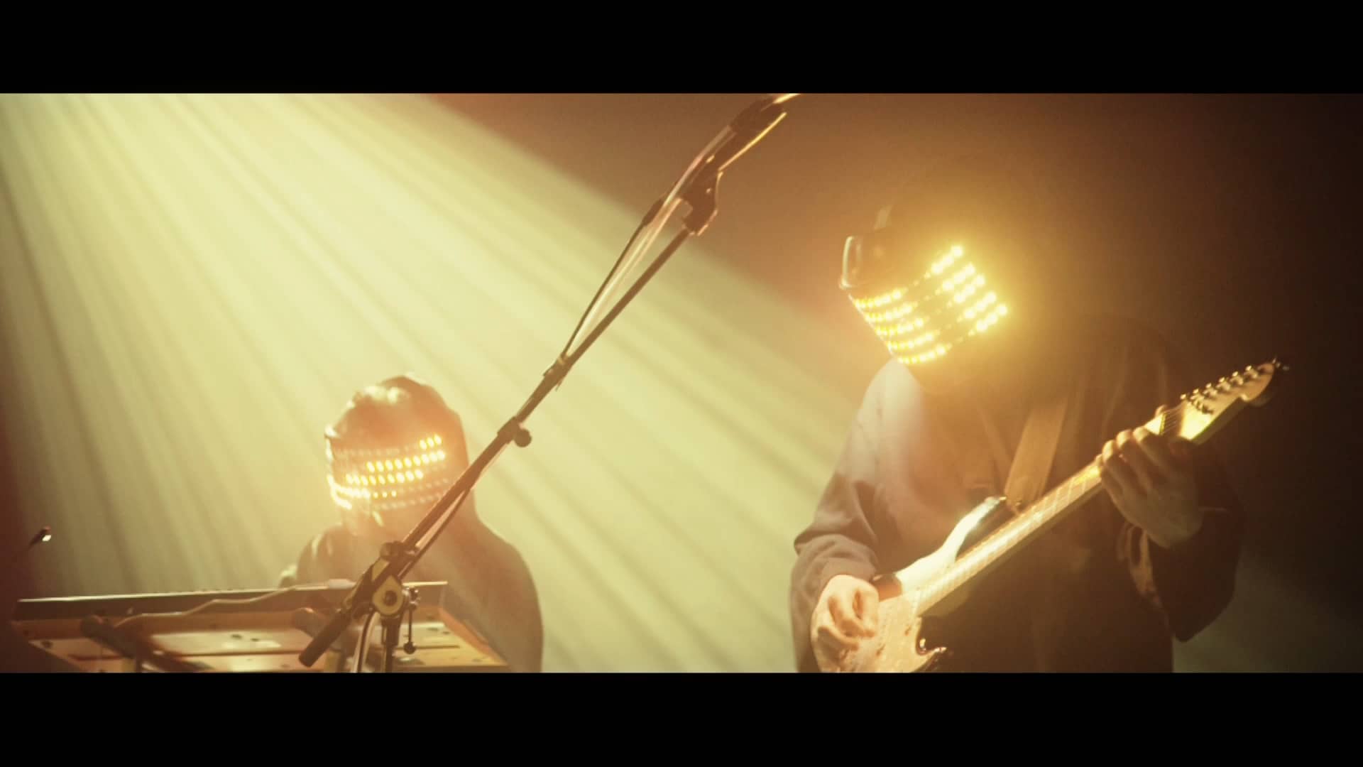 Shobaleader One performing "Coopers World" live. on Vimeo