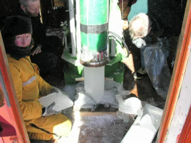 Drilling into the ice — Science Learning Hub
