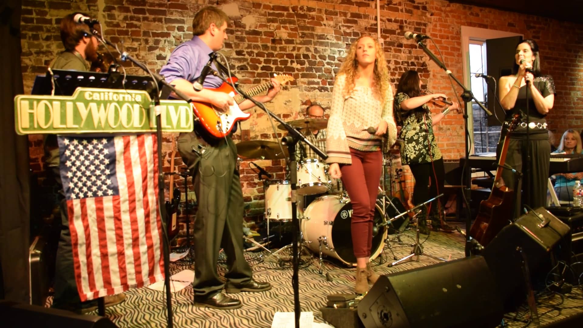 Walk Out Backwards - Courtney Burch on Vimeo