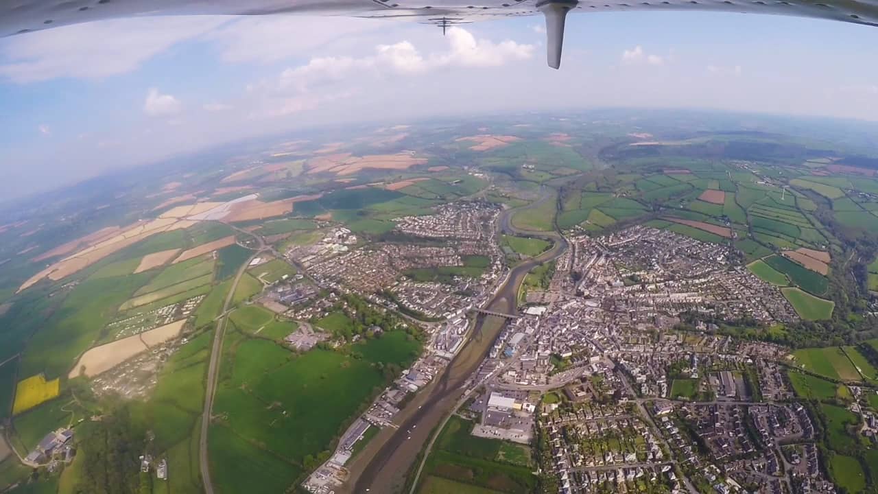 Flight From Bodmin Airfield To Newquay Airport on Vimeo