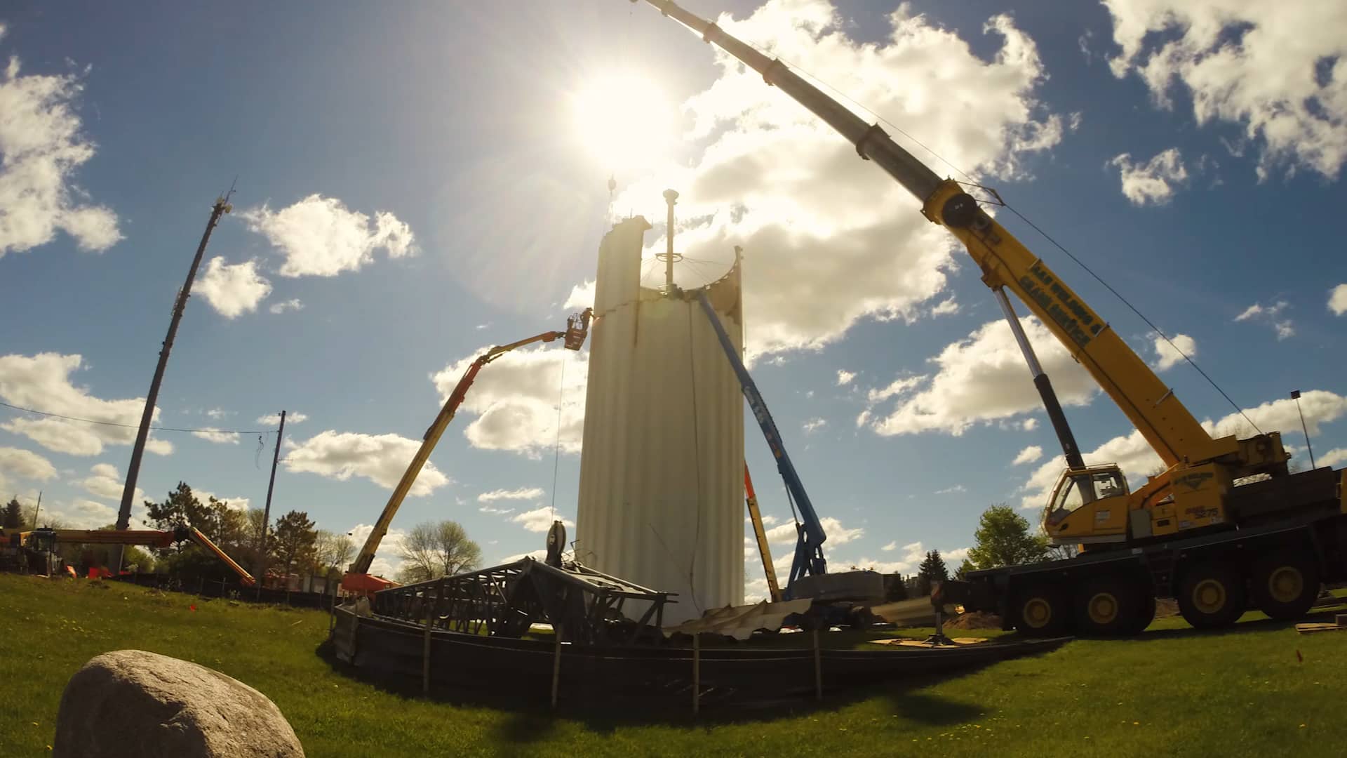 Sperry Tower Demolition on Vimeo