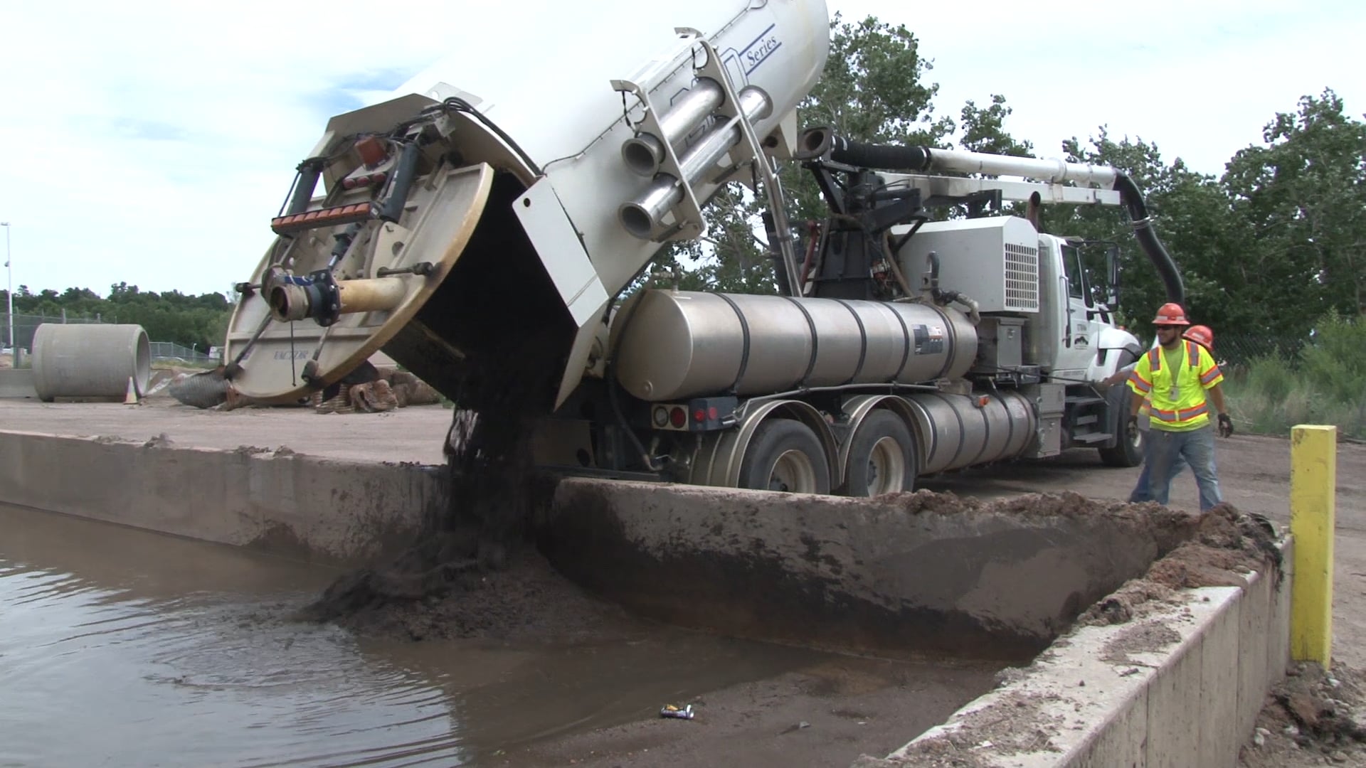 COS Stormwater - Misc. Debris on Vimeo
