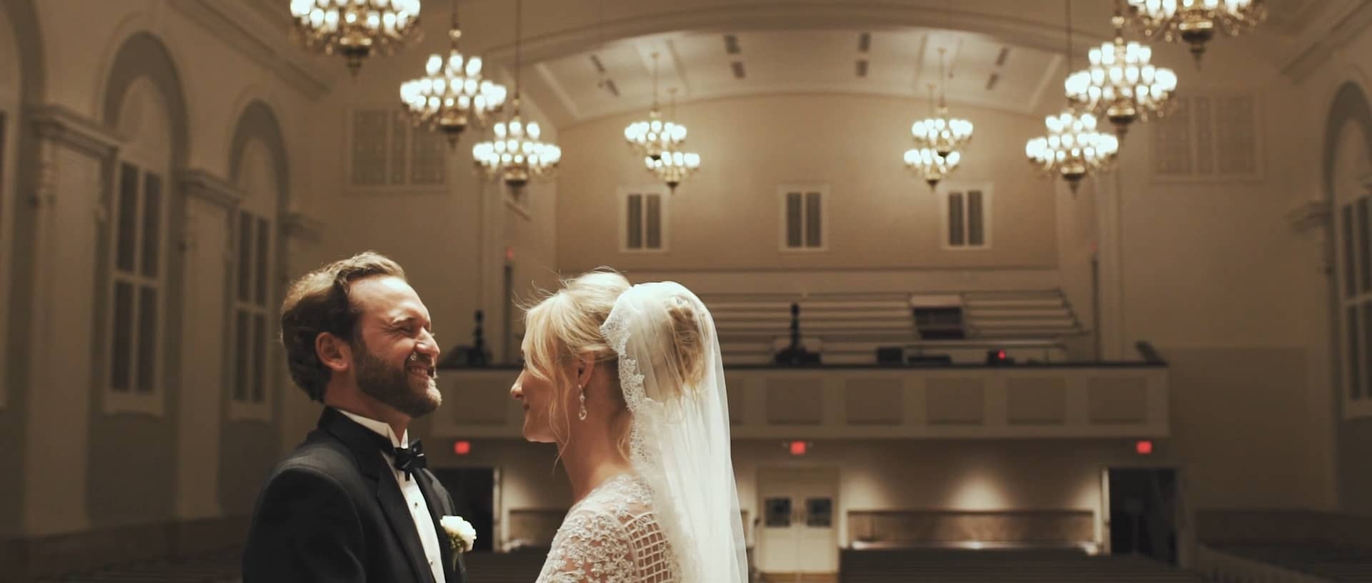 Emily & Mark - The Trailer // Houston on Vimeo