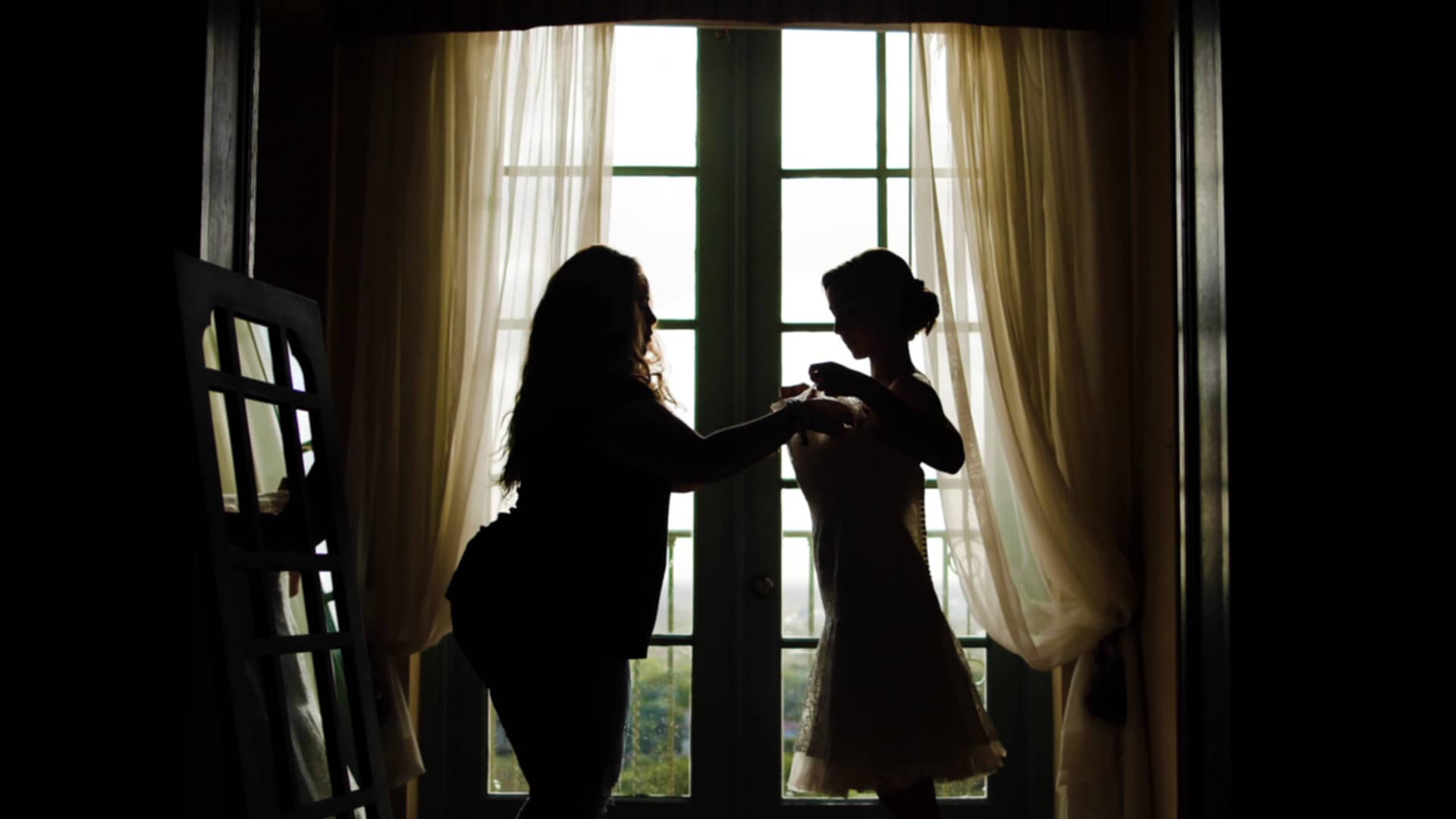 Ray Roman ZEISS Milvus Wedding on Vimeo