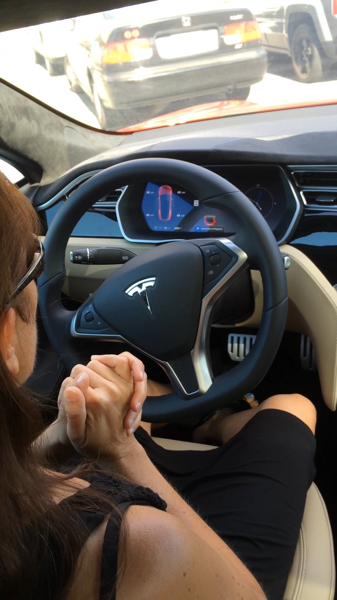 Tesla Self Park on Vimeo