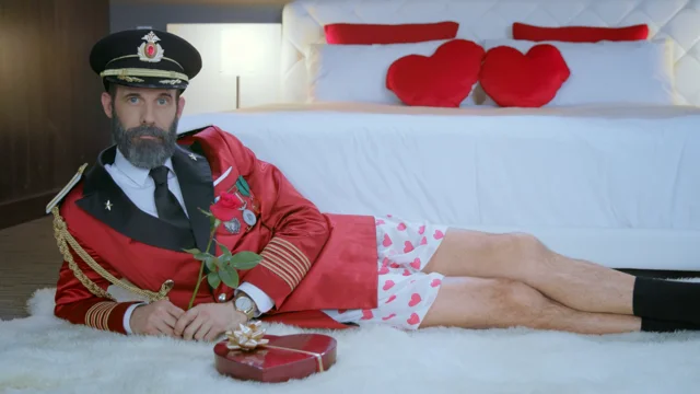 Captain Obvious Hotels Actor