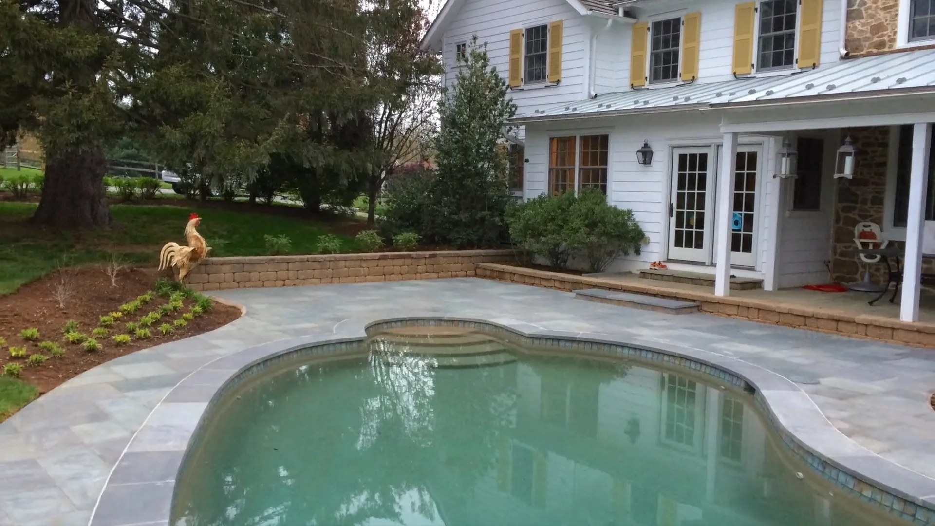 Swimming Pool Renovation 1 on Vimeo