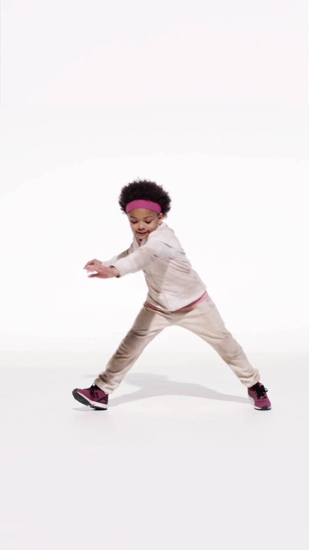 Persil Breakdancing Girl - Digital 6 sheet on Vimeo