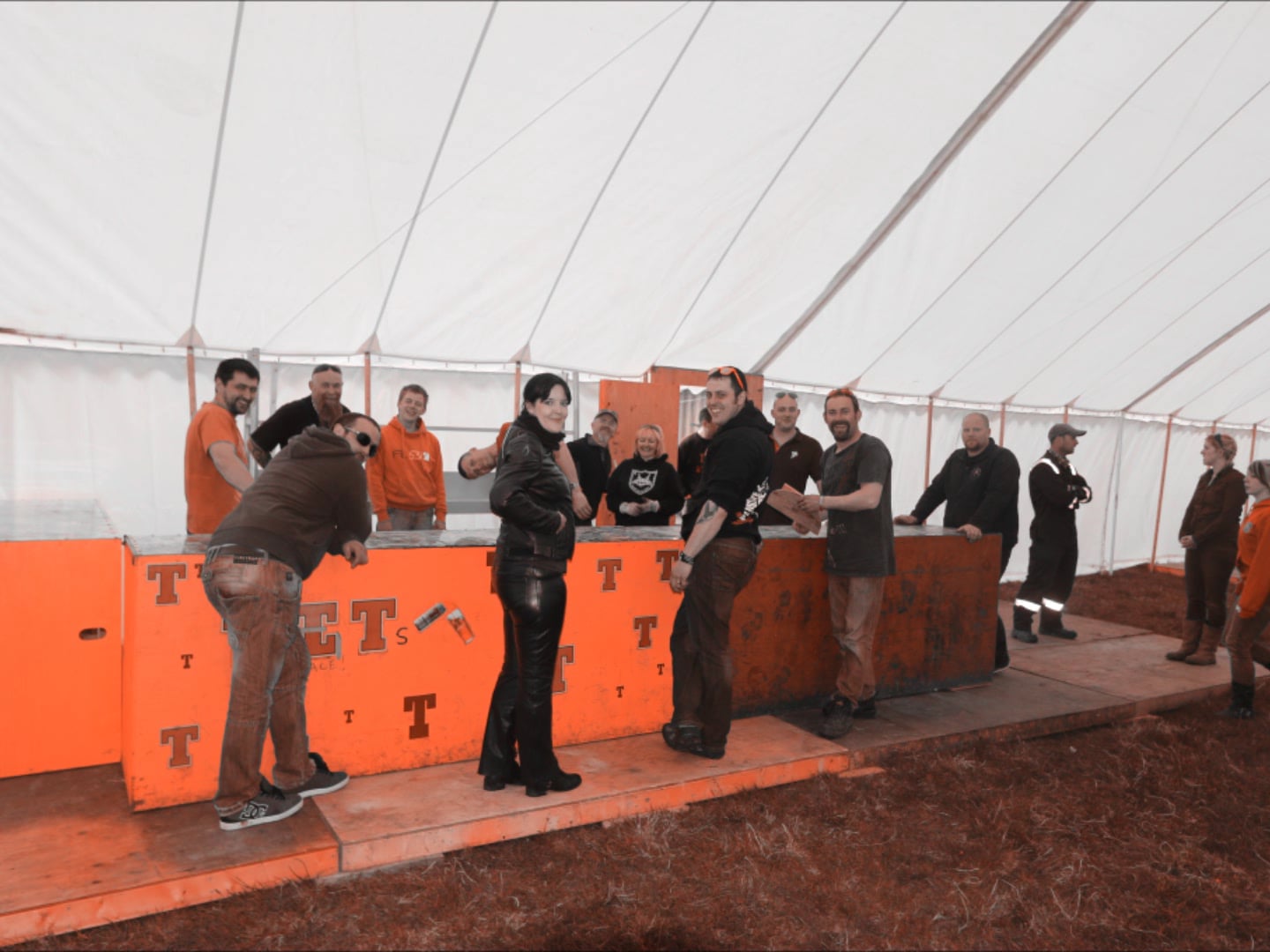 Simmer Dim 2016 preperations on Vimeo