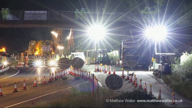 M25 Park Avenue footbridge demolition time lapse 20/06/09 on Vimeo