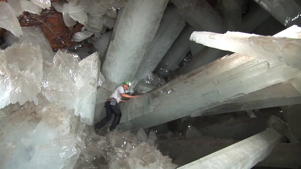 The Mystery of the Giant Crystals TRAILER on Vimeo