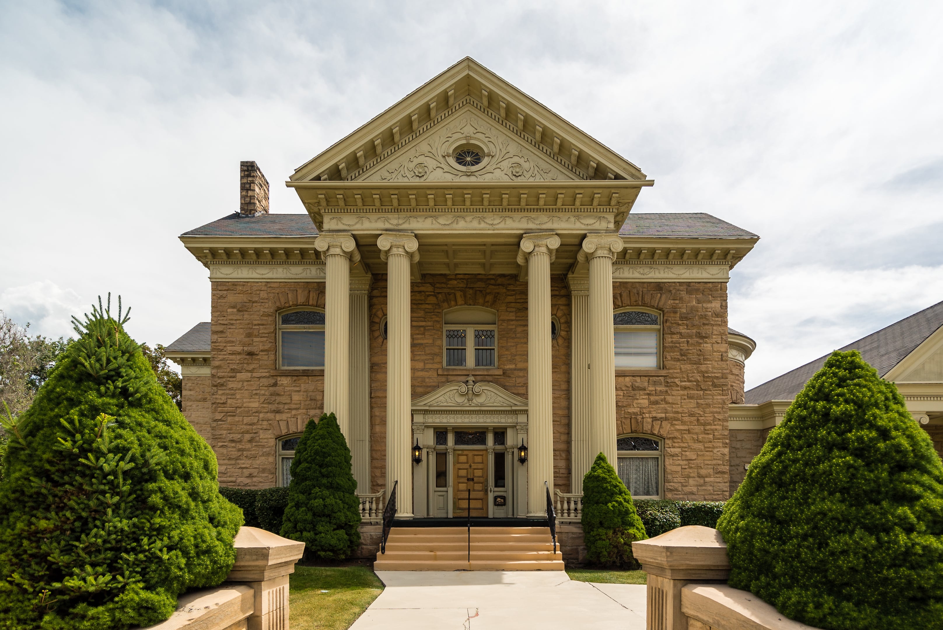 Evans & Early Mortuary / Salisbury Mansion - Salt Lake City on Vimeo