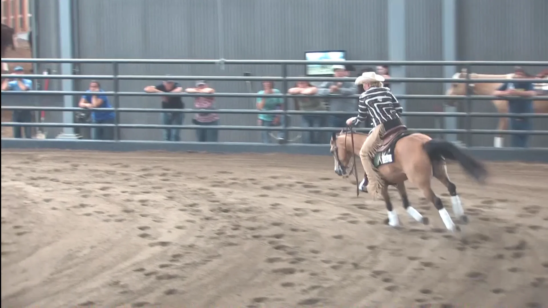 HOLLYWOOD CHICS R ROWDY - 2016-06-18 - MRHA SIS - NP Derby - Chris ...