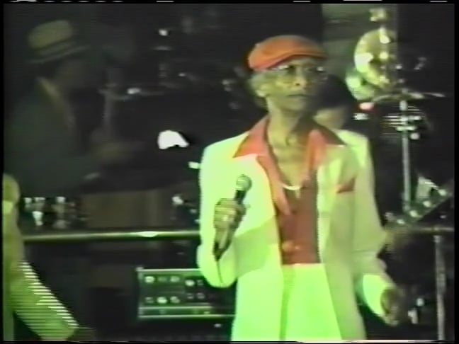 Fred Logan at Harper's VIP Lounge on Vimeo